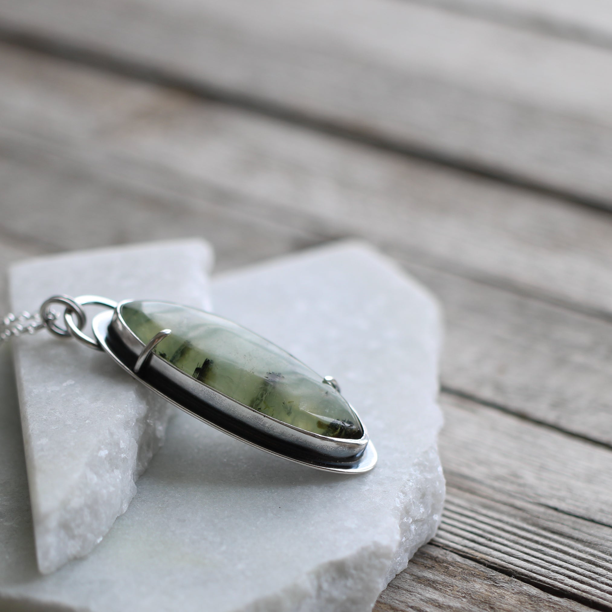 Prehnite pendant store